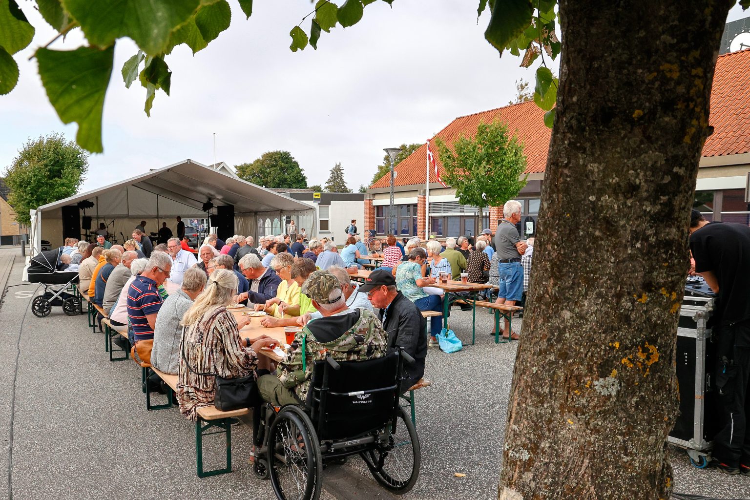 Pandrup By Night med masser af underholdning - blokhus.dk